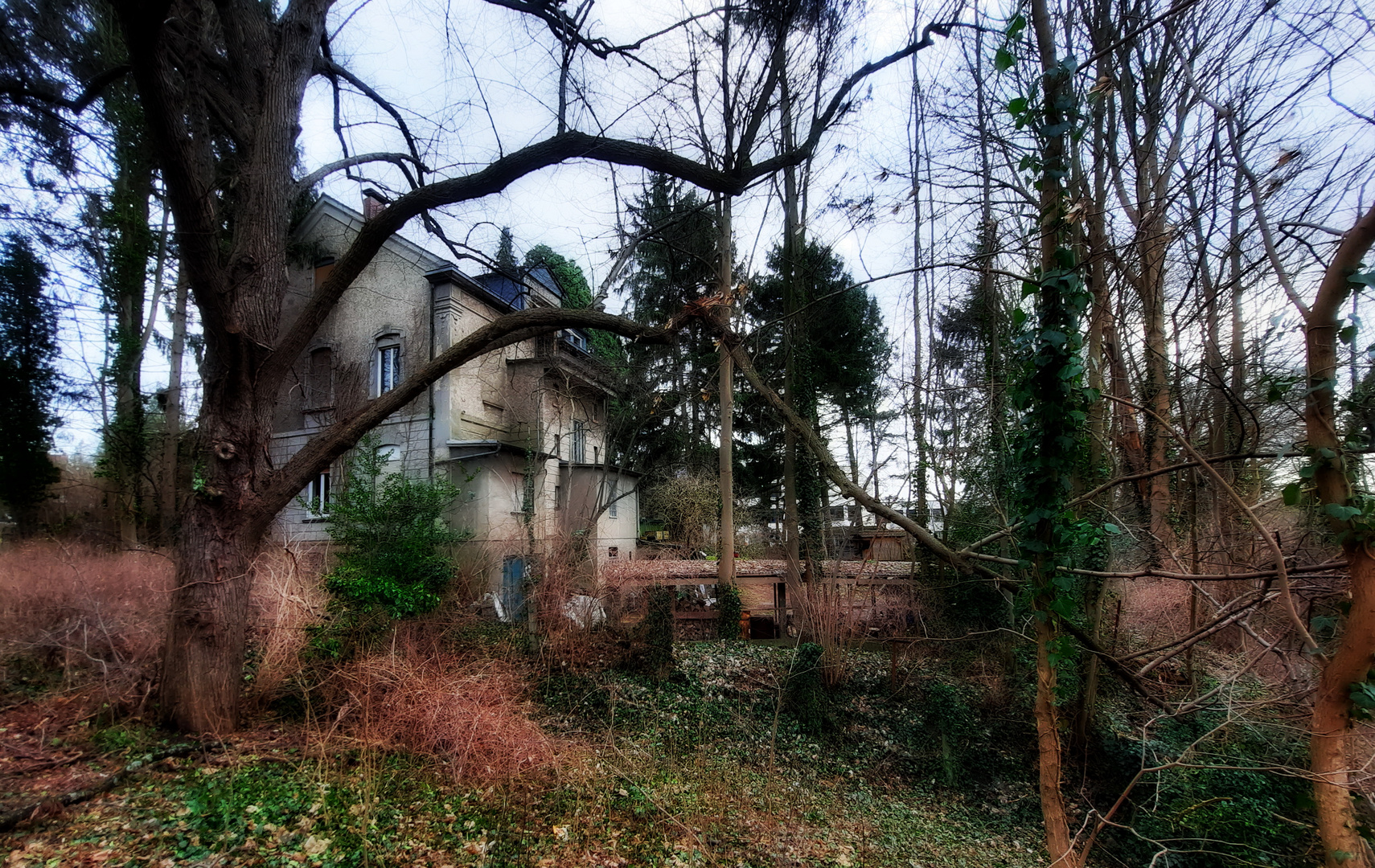 Silent House Foto & Bild | spezial, marode, dokumentation Bilder auf ...