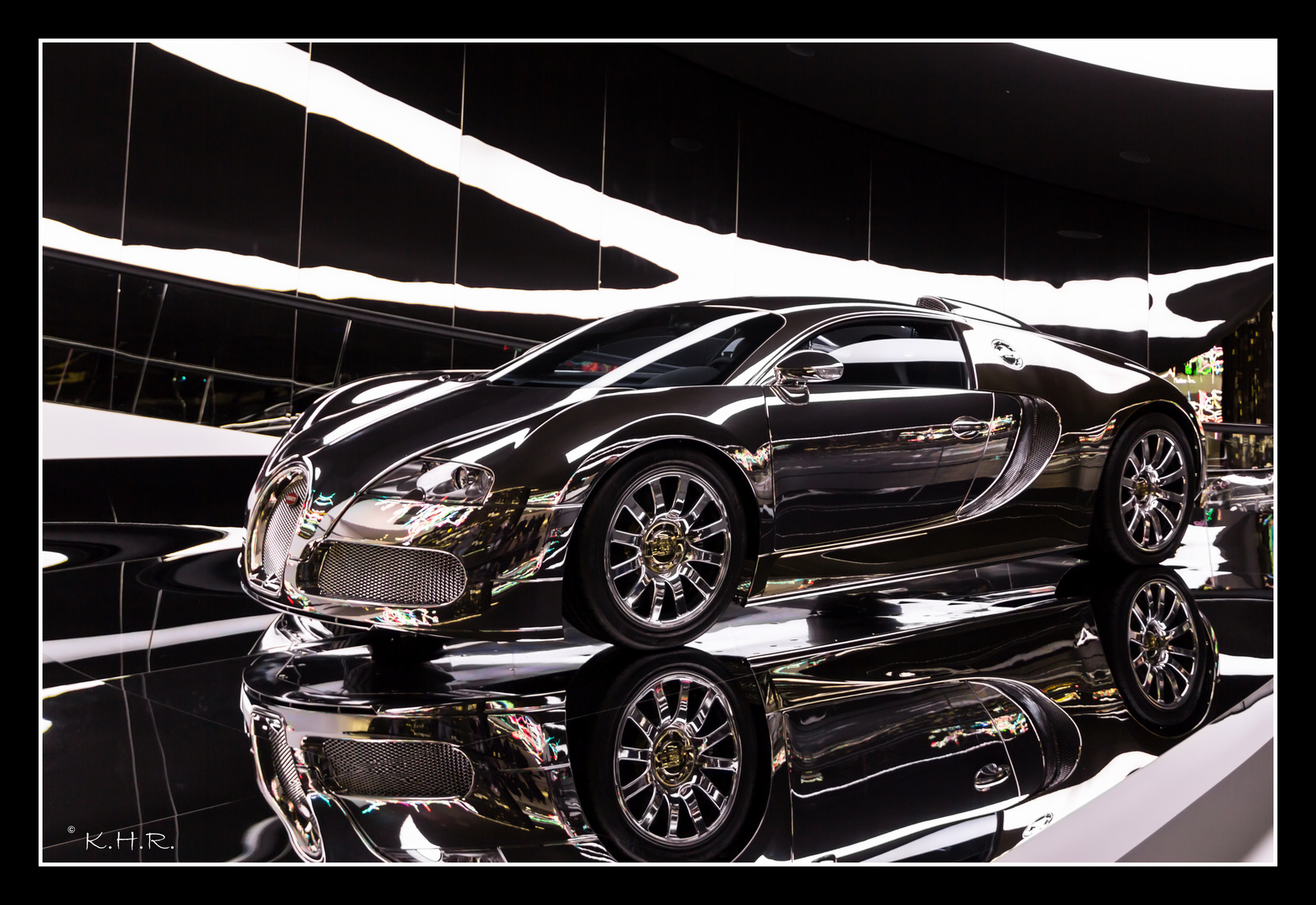 Silver Bugatti Veyron 16.4 Foto & Bild | autos & zweiräder, sportwagen ...