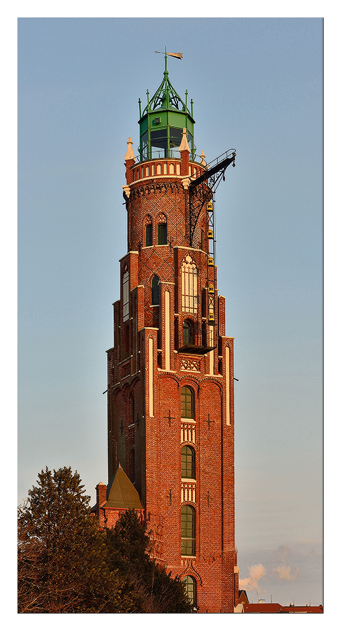 Simon-Loschen-Turm II Foto & Bild | architektur, türme, profanbauten ...