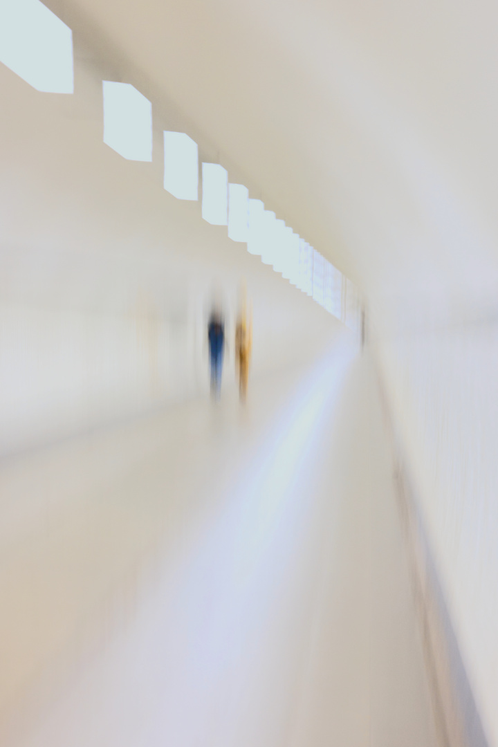 Sint-Anna Tunnel Foto & Bild | spezial, licht, abstrakt Bilder auf ...