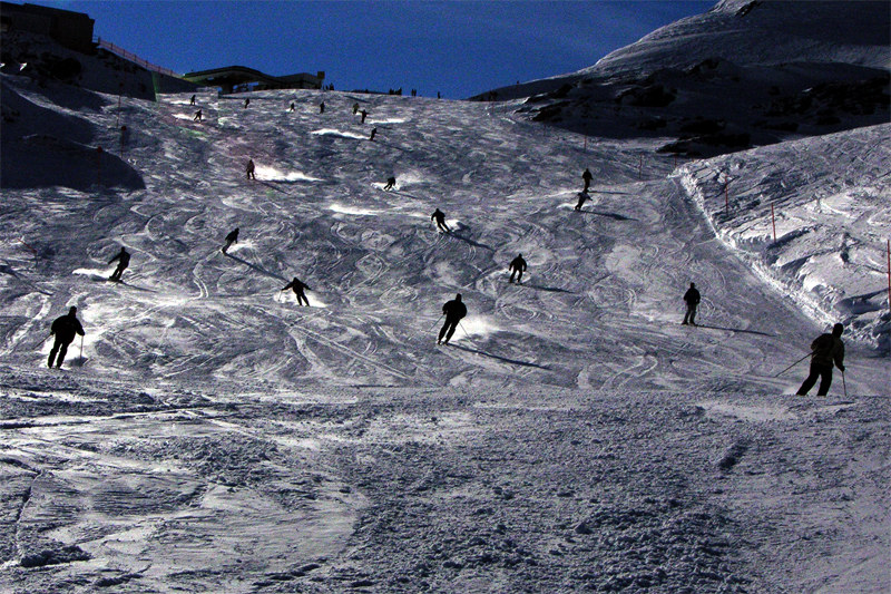 Skipiste - Bild & Foto von Max J. Maier aus 03/05 Voting 1 - Fotografie ...