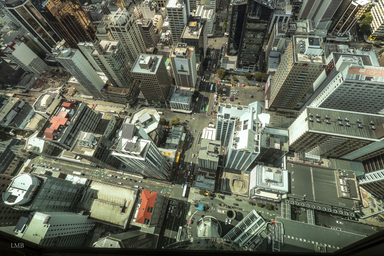 Sky Tower look down Foto & Bild | world, spezial, architektur Bilder ...