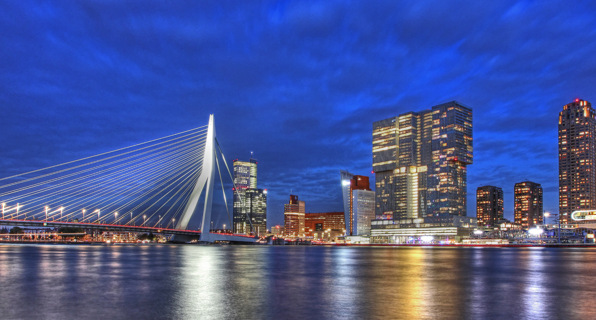 Skyline Rotterdam Foto & Bild | architektur, europe, benelux Bilder auf ...