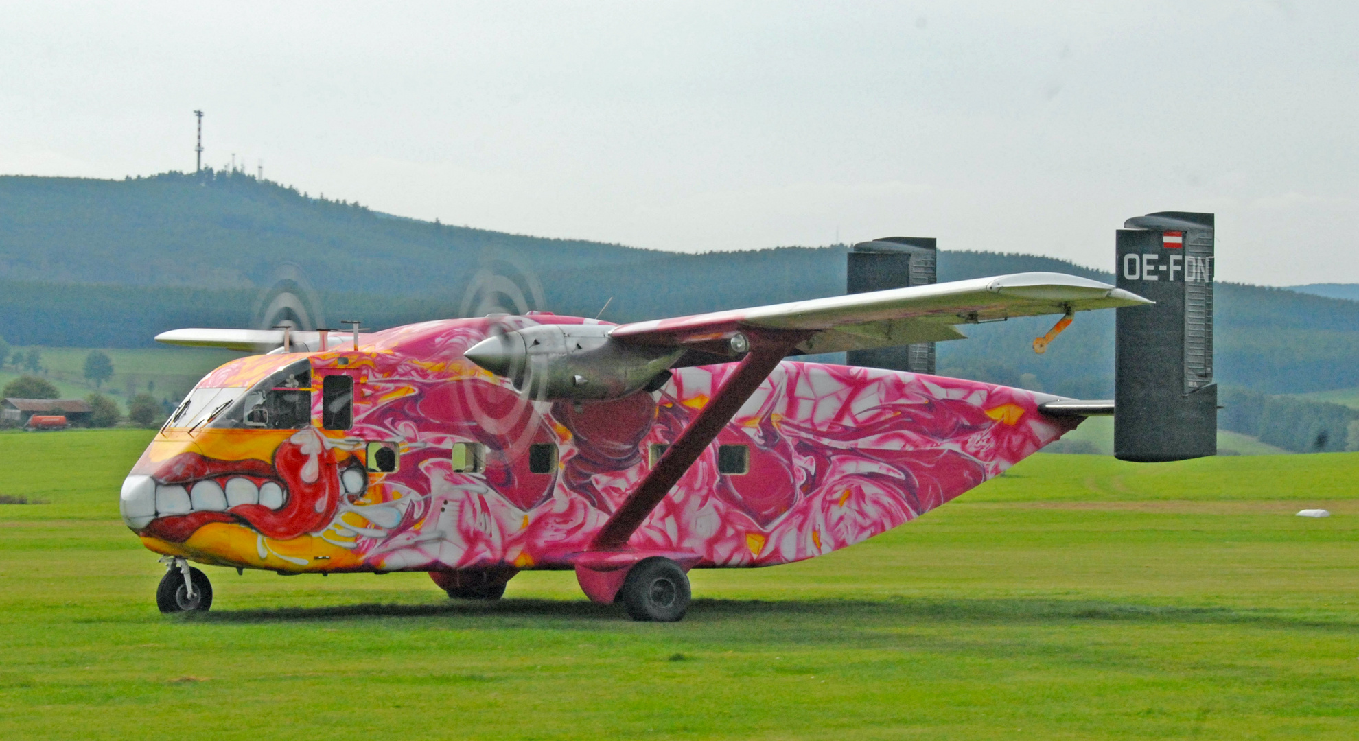 Skyvan SC 7 Foto & Bild | spezial, oldtimer, verkehr Bilder auf ...