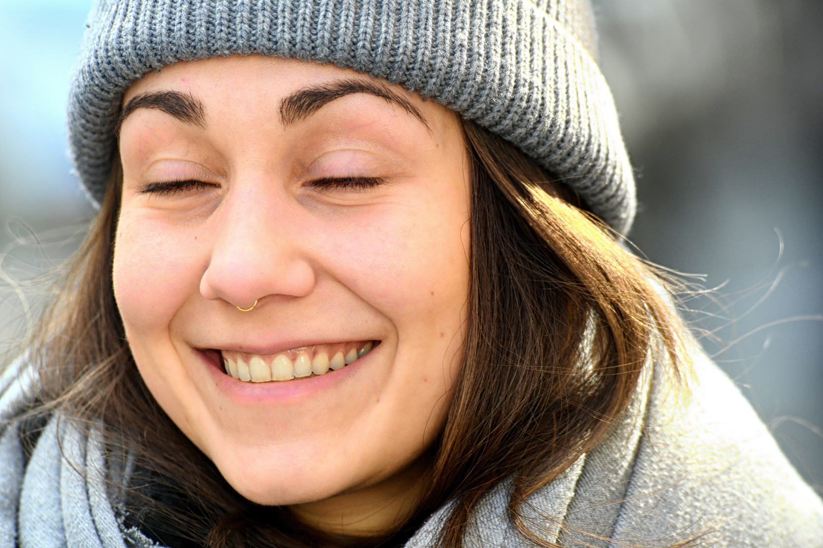 smiling moment Foto & Bild | portrait, streetfotografie mit menschen, portrait frauen Bilder auf ...