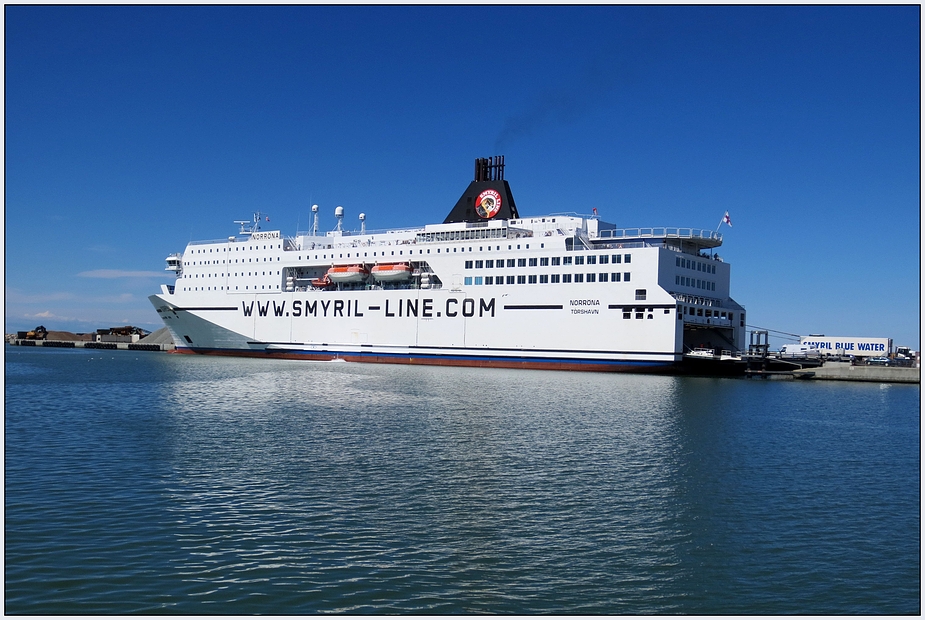 Smyril-Line Foto & Bild | europe, scandinavia, denmark Bilder auf ...