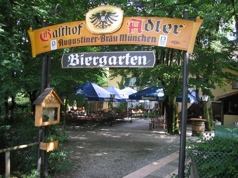 So ein schöner Biergarten und keiner geht hin ! ! ! Foto & Bild ...
