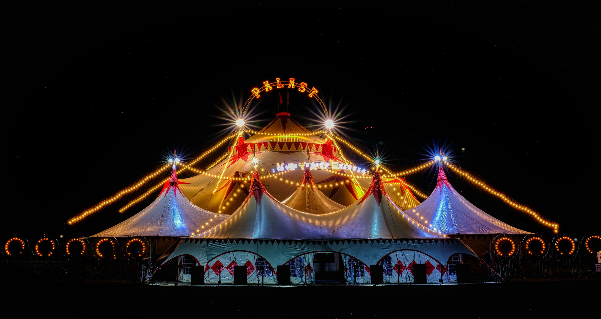 So ein Zirkus ... Foto & Bild | architektur, sonstiges, techniken ...