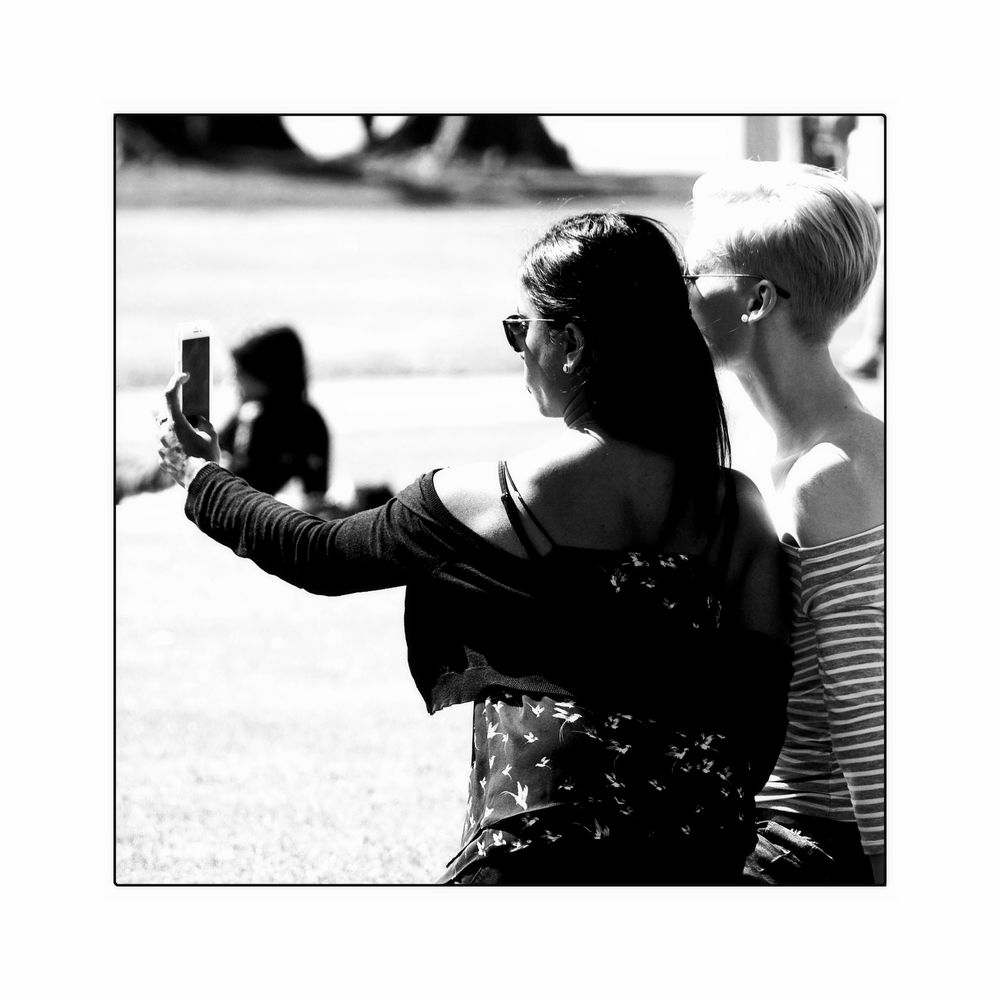 So unterschiedlich und doch so gleich Foto & Bild | erwachsene menschen, alltagsereignisse ...