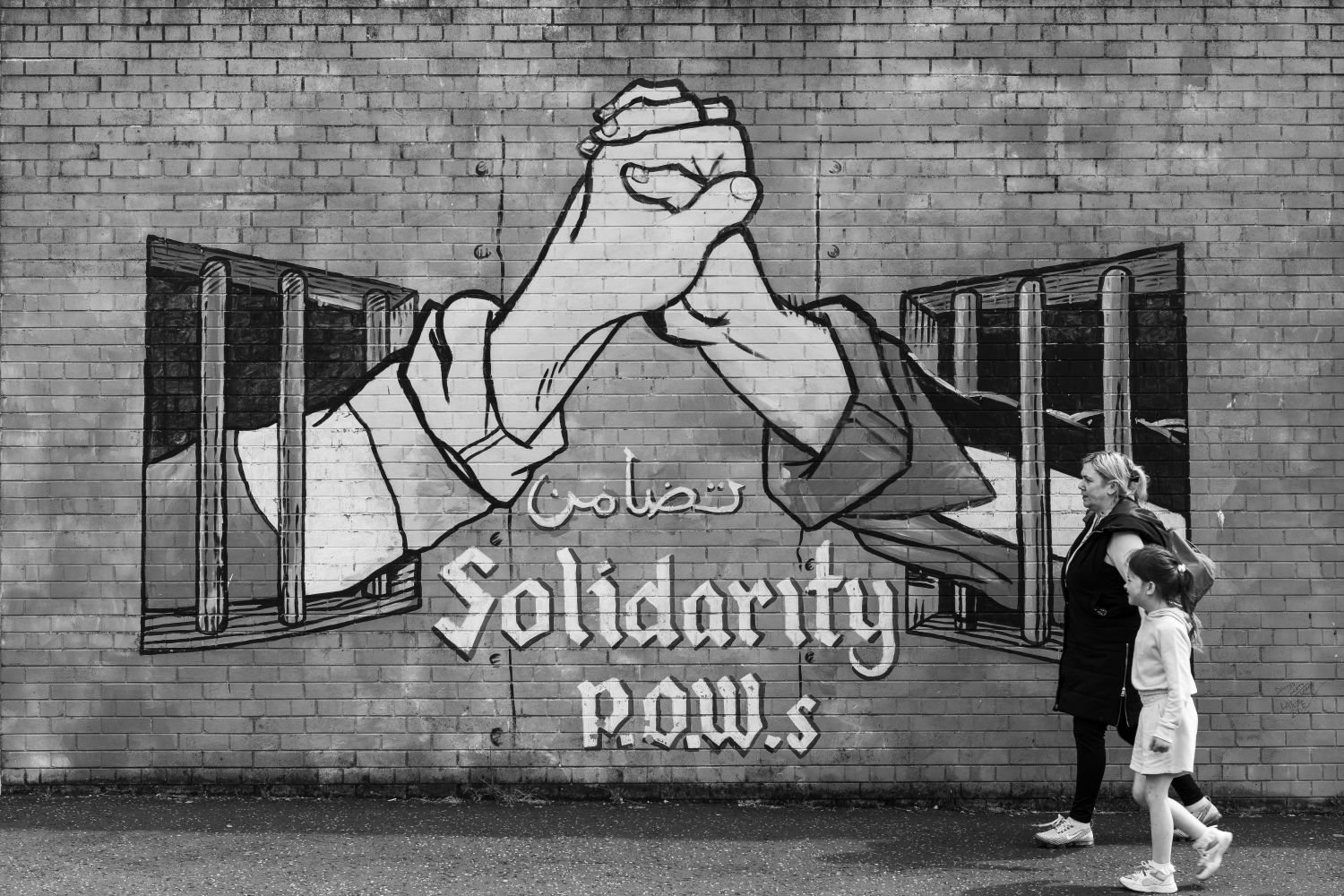 Solidarity P.o.W.s Foto & Bild | city, street, world Bilder auf ...