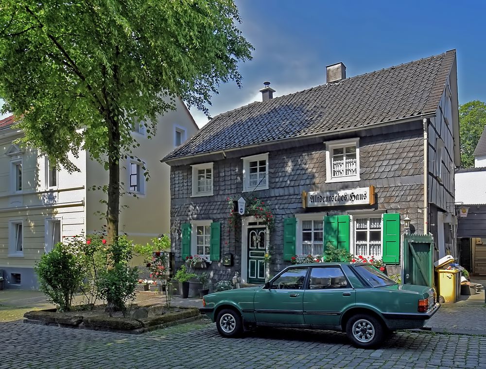 Solingen-Gräfrath (18-28) Foto & Bild | ländlich, altstadt, fassaden ...