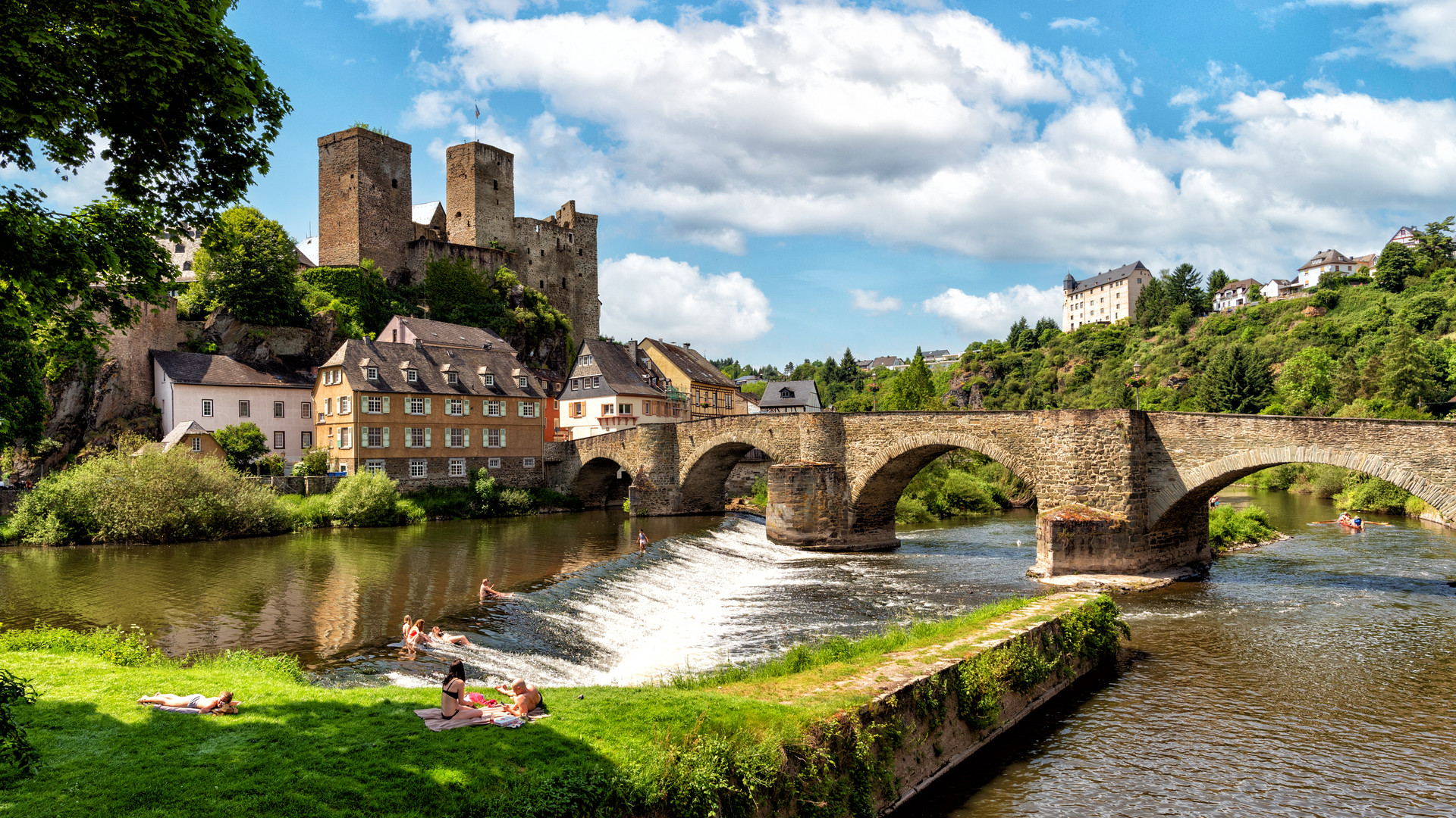 Sommer in Runkel Foto & Bild | world, sommer, landschaft Bilder auf ...
