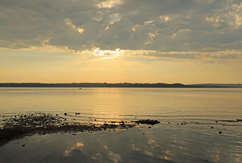 Sommerabend am See Foto & Bild | landschaft, sonnenuntergänge, projekte ...