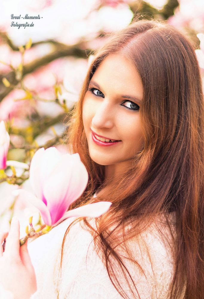 Sonja Magnolien Shooting Rosengarten Zweibrücken Foto & Bild | erwachsene menschen, portraits ...