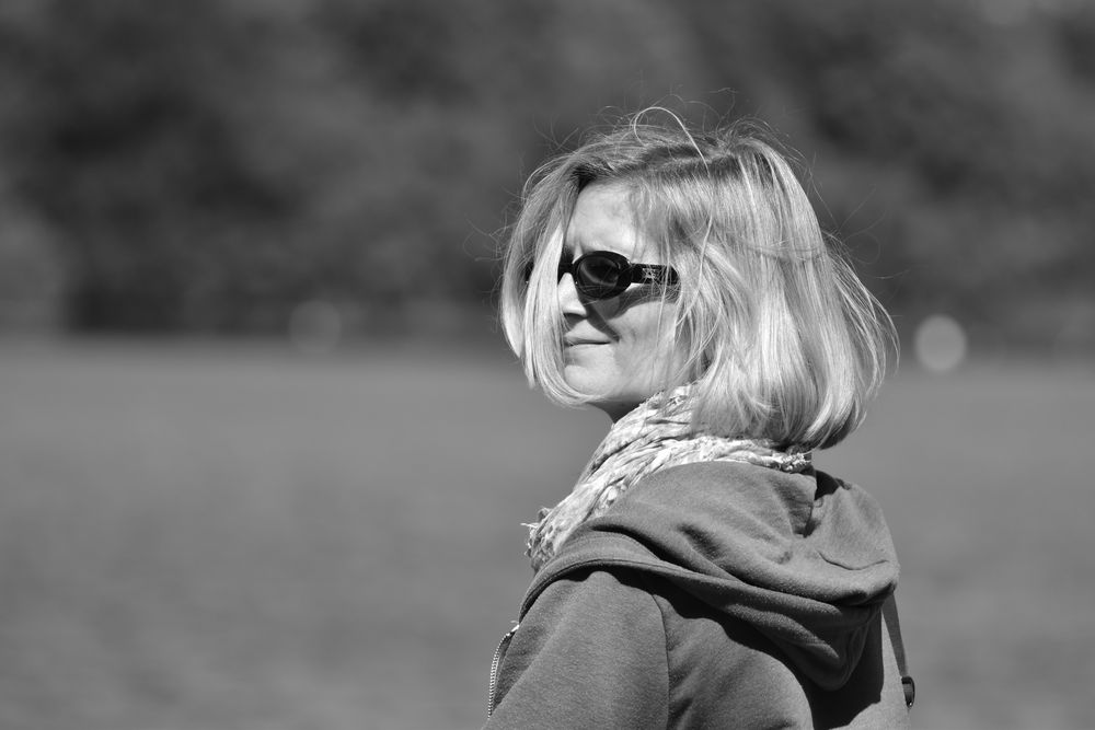 Sonne tanken am See Foto & Bild | erwachsene menschen, alltagsereignisse, menschen in der ...