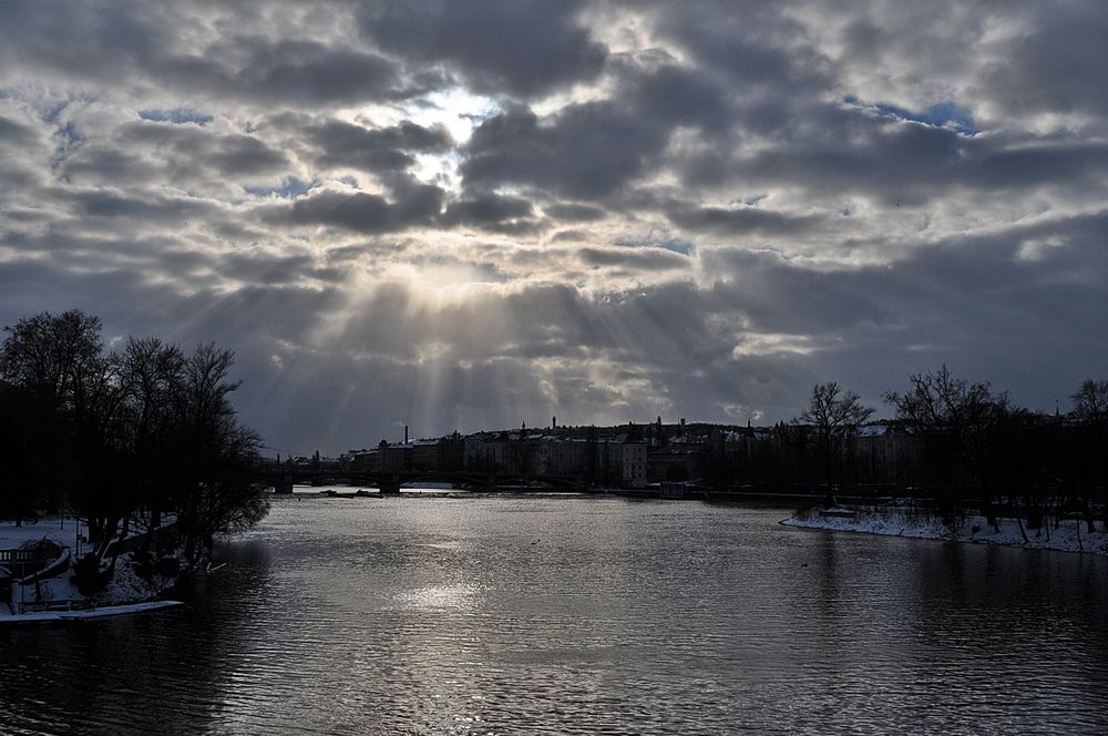Sonne über Prag - Bild & Foto von Christine Falck aus Winterliche ...