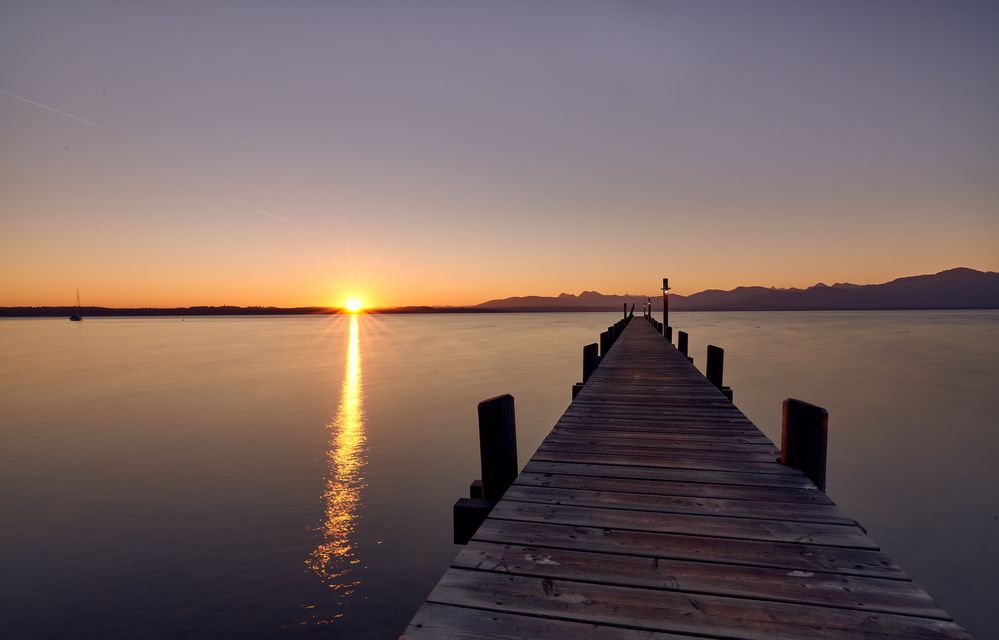 Sonnenaufgang am Chiemsee Foto & Bild | sonnenaufgänge, himmel & universum, fotos Bilder auf ...