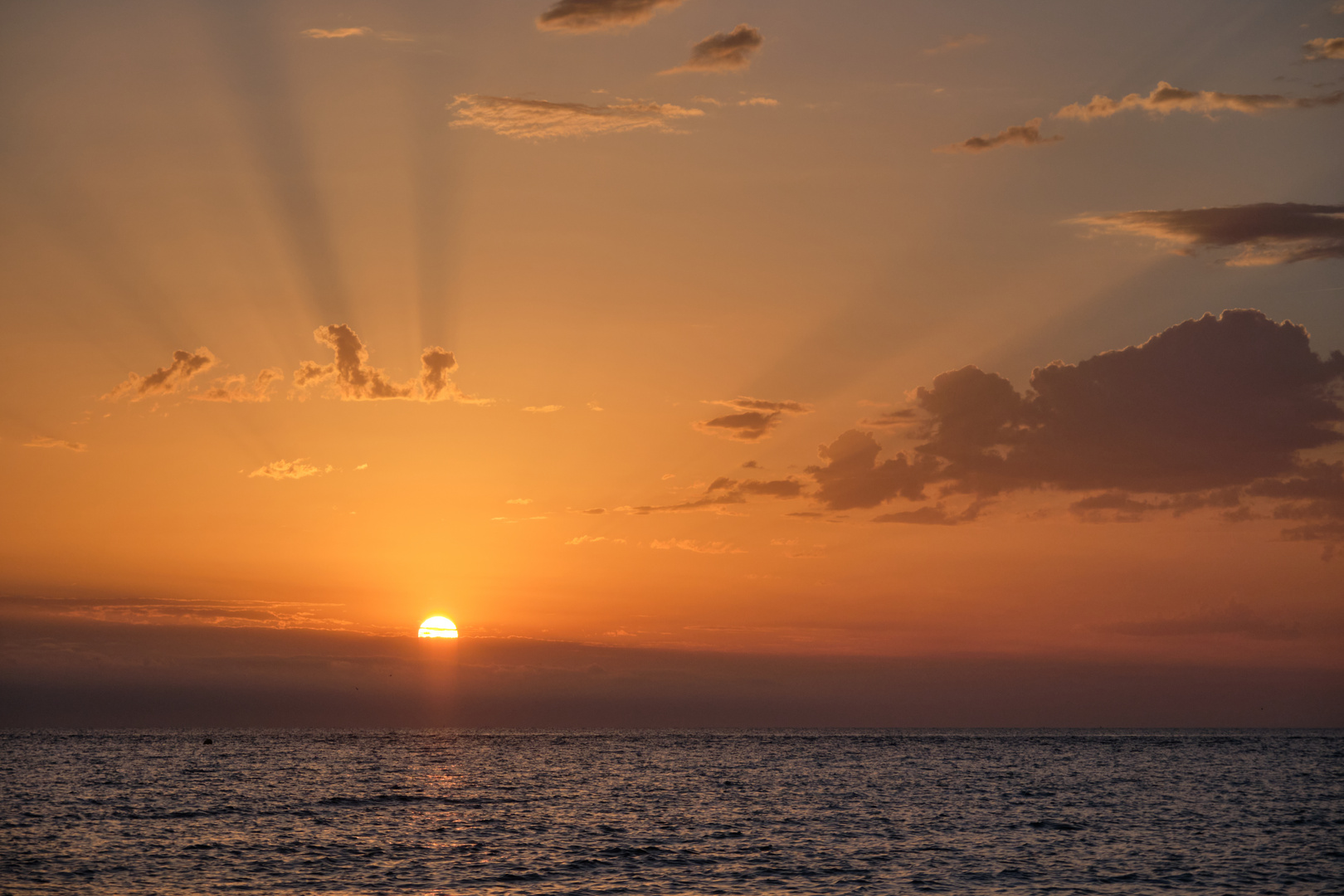 Sonnenaufgang am Meer Foto & Bild | landschaft, meer & strand, sonnenaufgänge Bilder auf ...