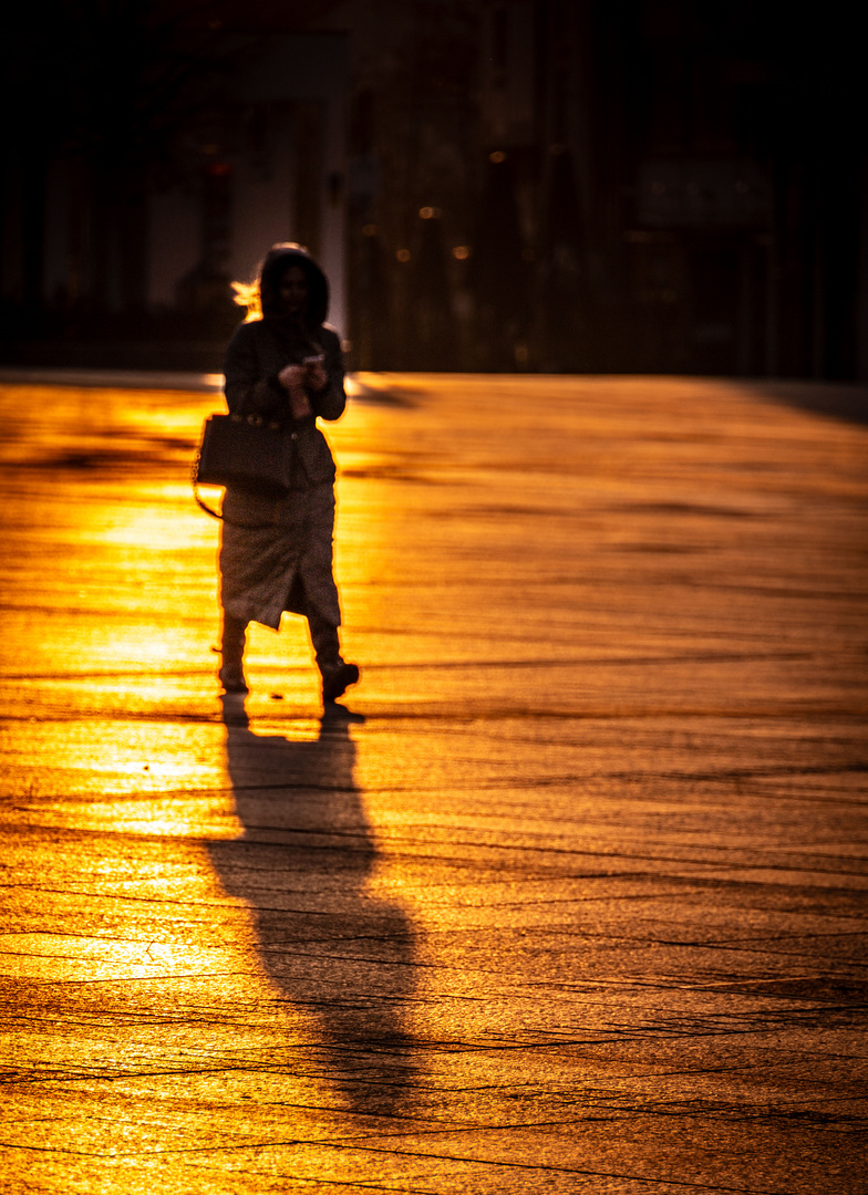 Sonnenuntergänge im Winter Foto & Bild | streetfotografie mit menschen ...