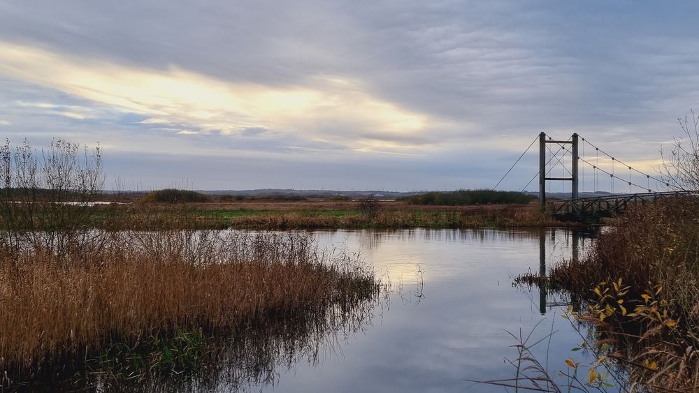 Sonnenuntergang am Fluss Foto & Bild | landschaft, natur, fluss Bilder ...