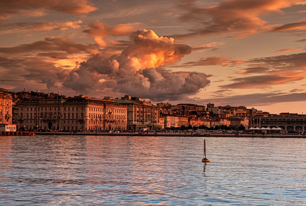 **SONNENUNTERGANG TRIEST-ITALIEN** Foto & Bild | landschaft ...