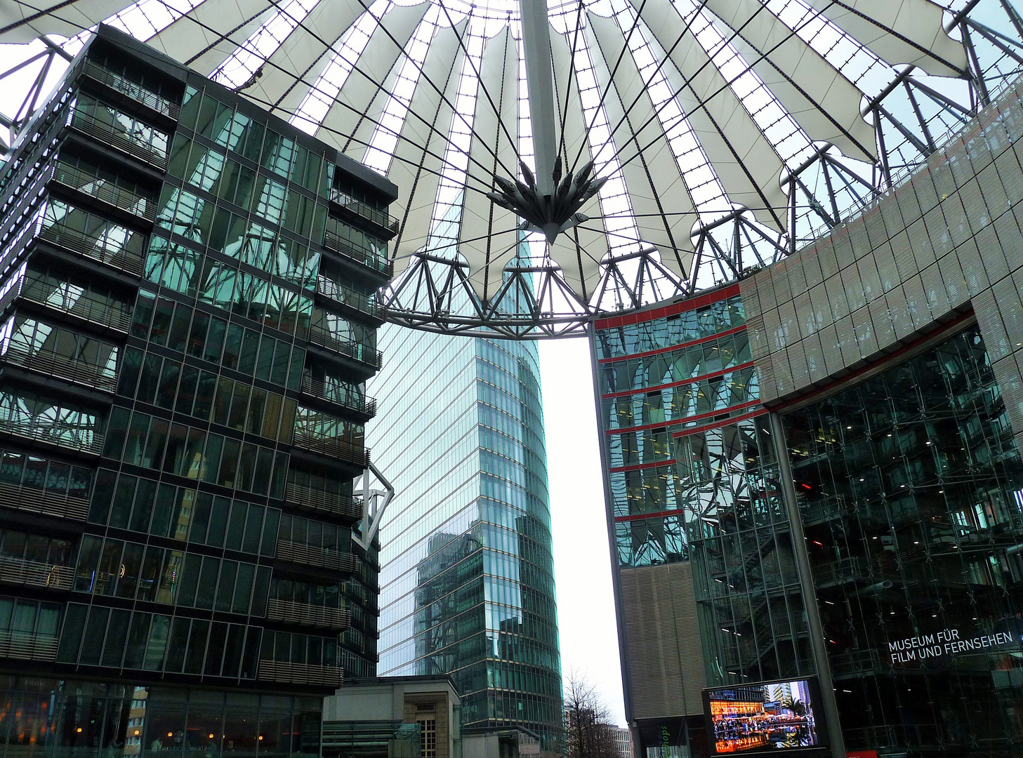 Sony Center Foto & Bild | architektur, 29.01.2020, motive Bilder auf ...