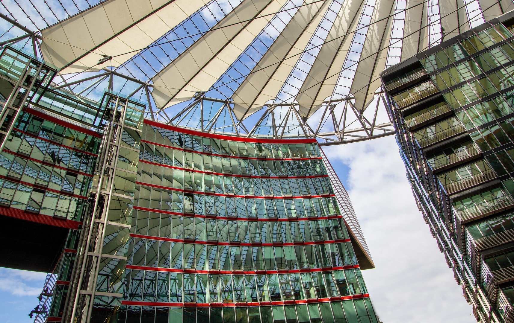 Sony Center Foto & Bild | architektur, deutschland, europe Bilder auf ...