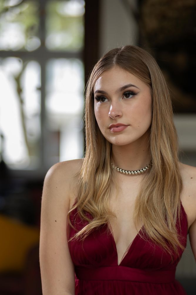 Sophia Foto & Bild | erwachsene menschen, portrait, portrait frauen Bilder auf fotocommunity