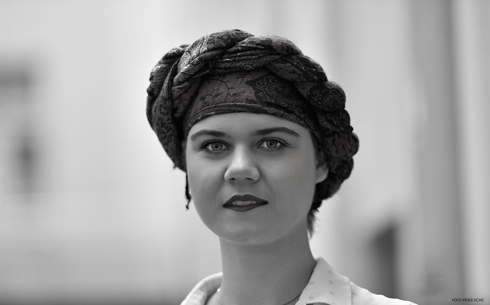 SOPHIE R Foto & Bild | fotos, indoor, portrait Bilder auf fotocommunity