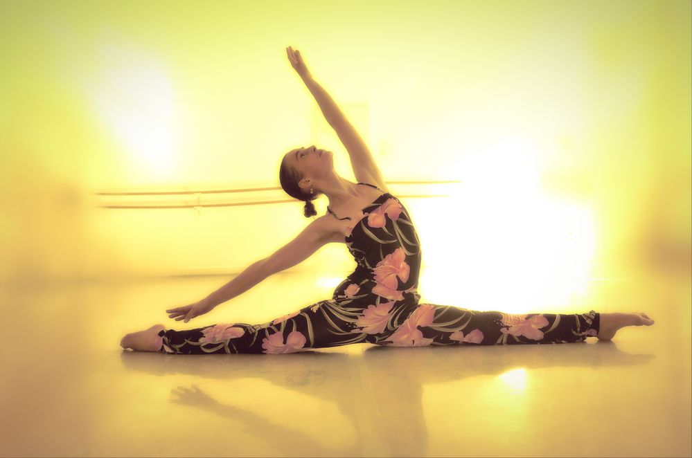 Spagat Foto & Bild | kunstfotografie & kultur, tanz, ballett Bilder auf fotocommunity