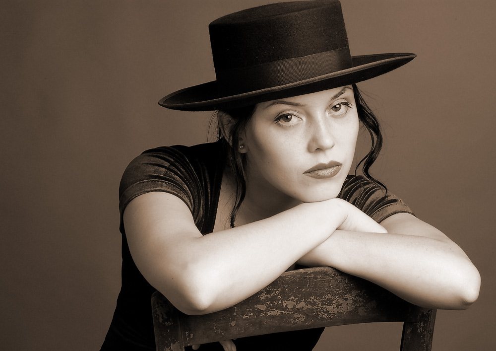 spanish lady Foto & Bild | portrait, portrait frauen, studio Bilder auf ...