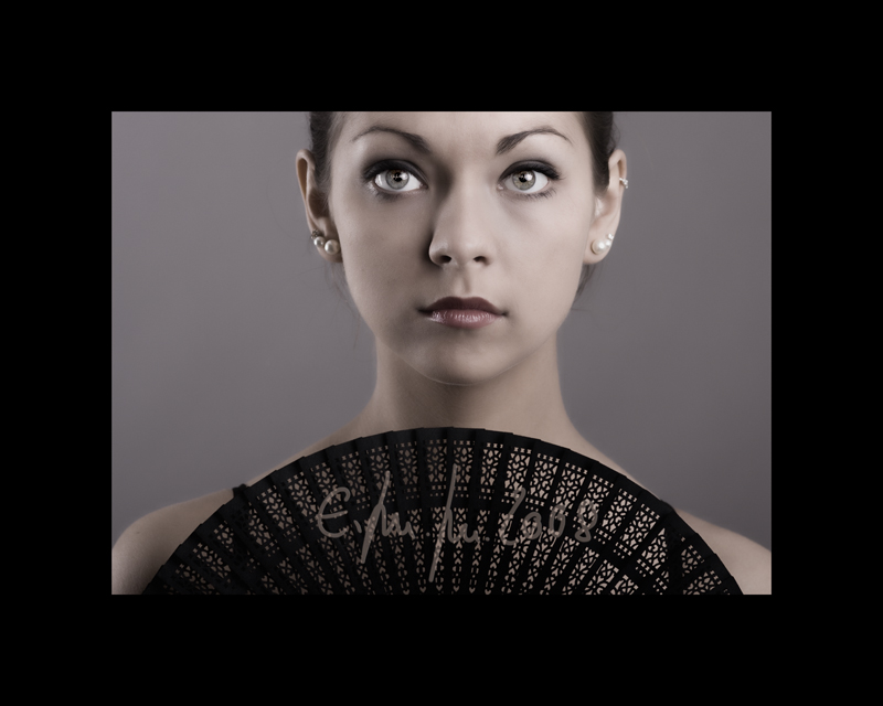 Spanish Woman Foto & Bild | portrait, portrait frauen, studio Bilder ...