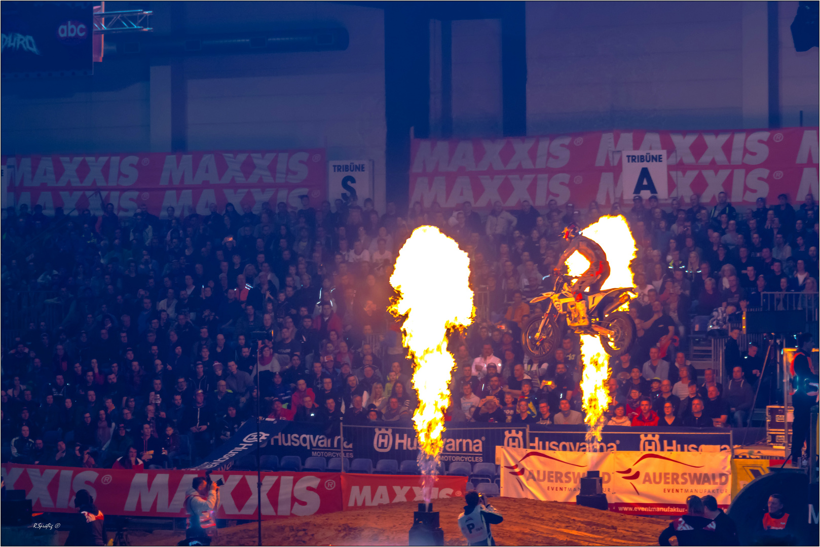 - spannend & heiß - Foto & Bild | erwachsene, menschen in der freizeit ...