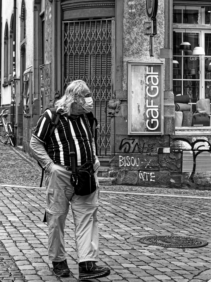 Spaziergang... Foto & Bild | streetfotografie mit menschen, street, people Bilder auf fotocommunity