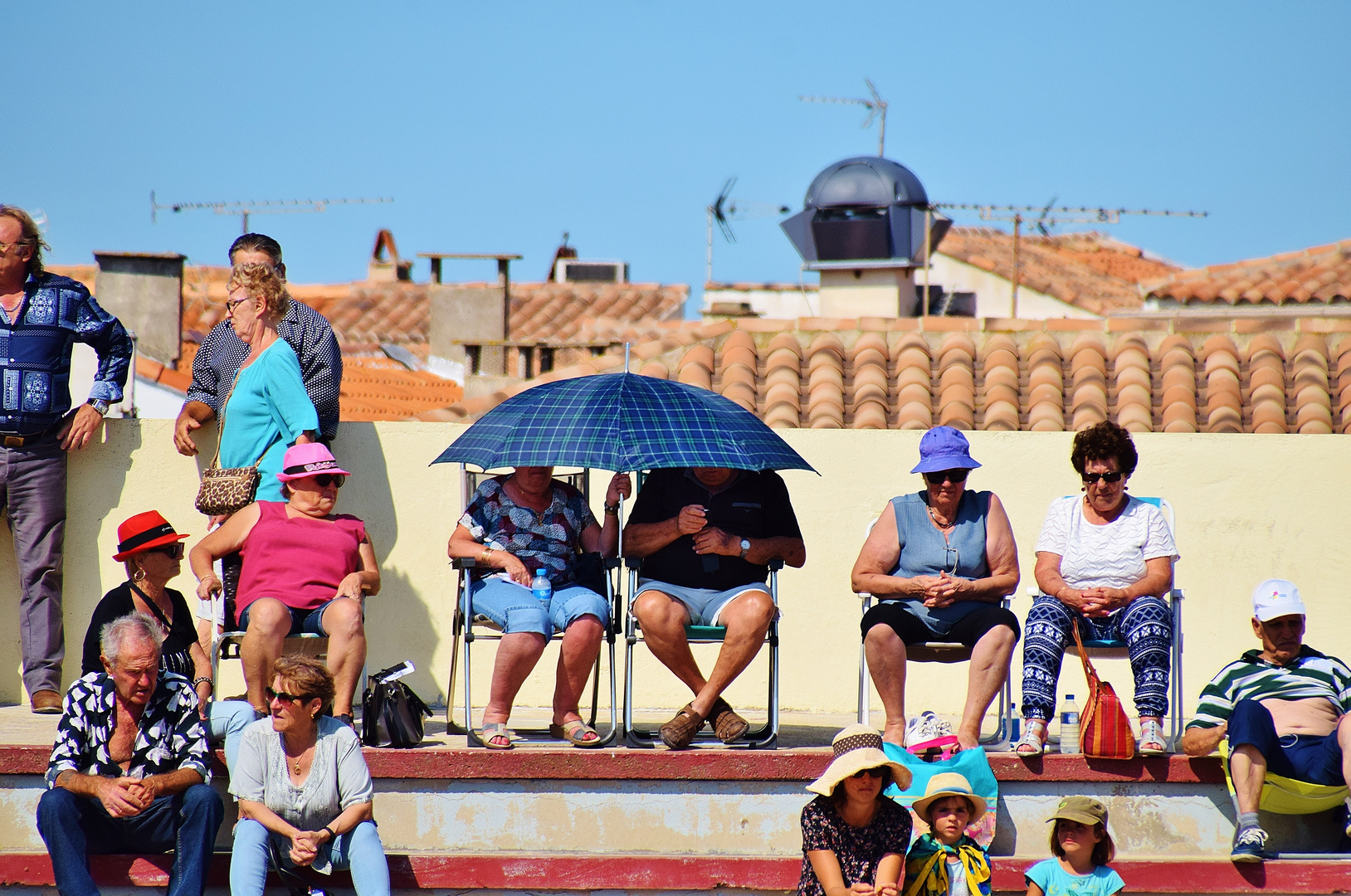 Spectateurs..... photo et image | documentaire & journalisme, reportage ...