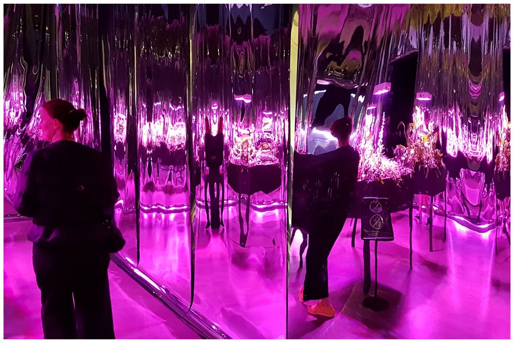 Spiegelkabinett.... Foto & Bild | art, world, spezial Bilder auf fotocommunity