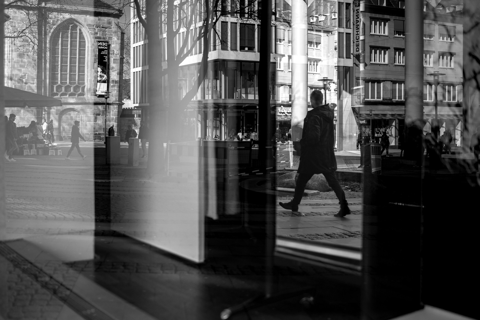 Spiegelung Foto & Bild | reportage dokumentation, streetfotografie mit menschen ...