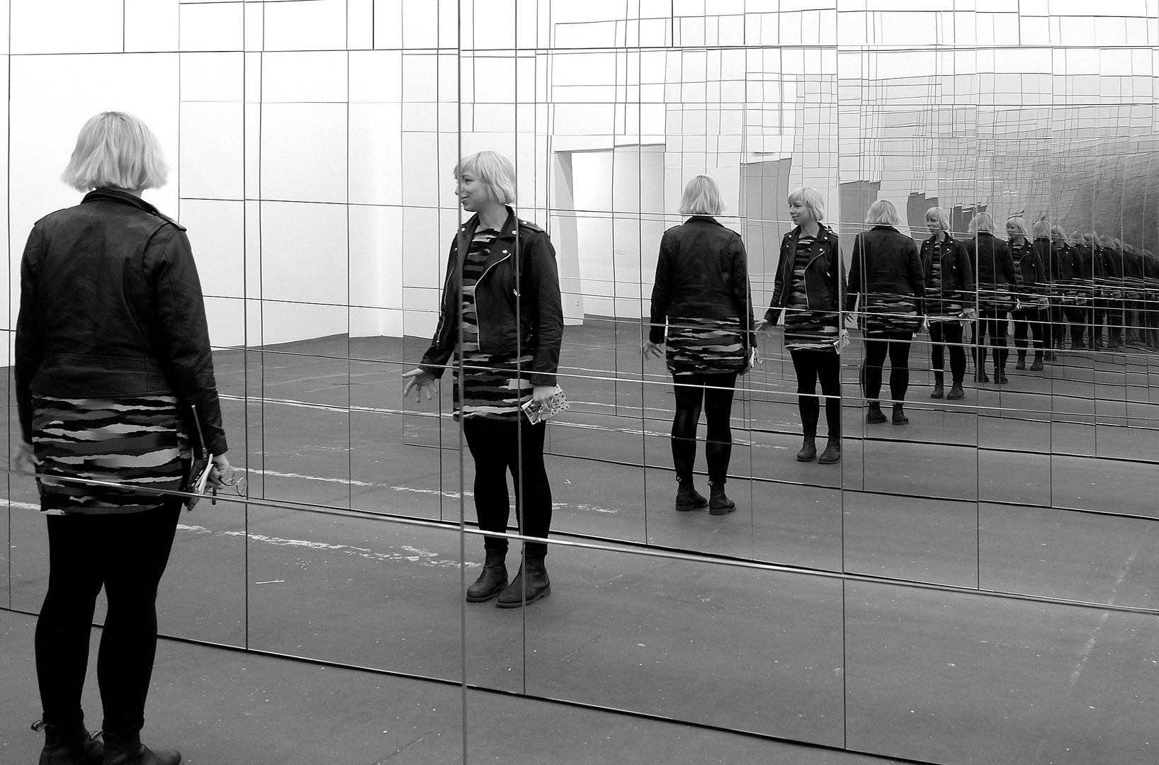 - Spiegelungen - Foto & Bild | streetfotografie mit menschen, projekte, street: spontane ...