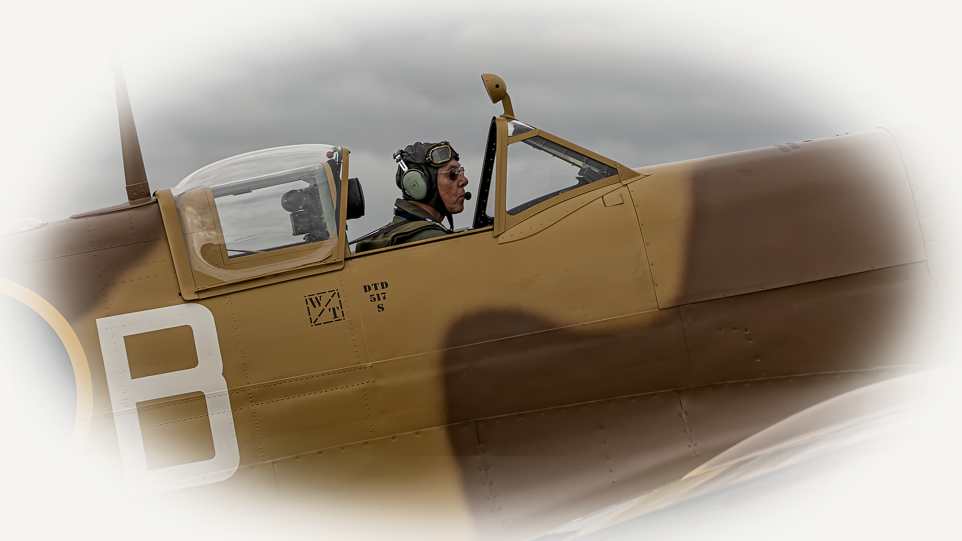 Spitfire Pilot Foto & Bild | luftfahrt, air shows , verkehr & fahrzeuge ...