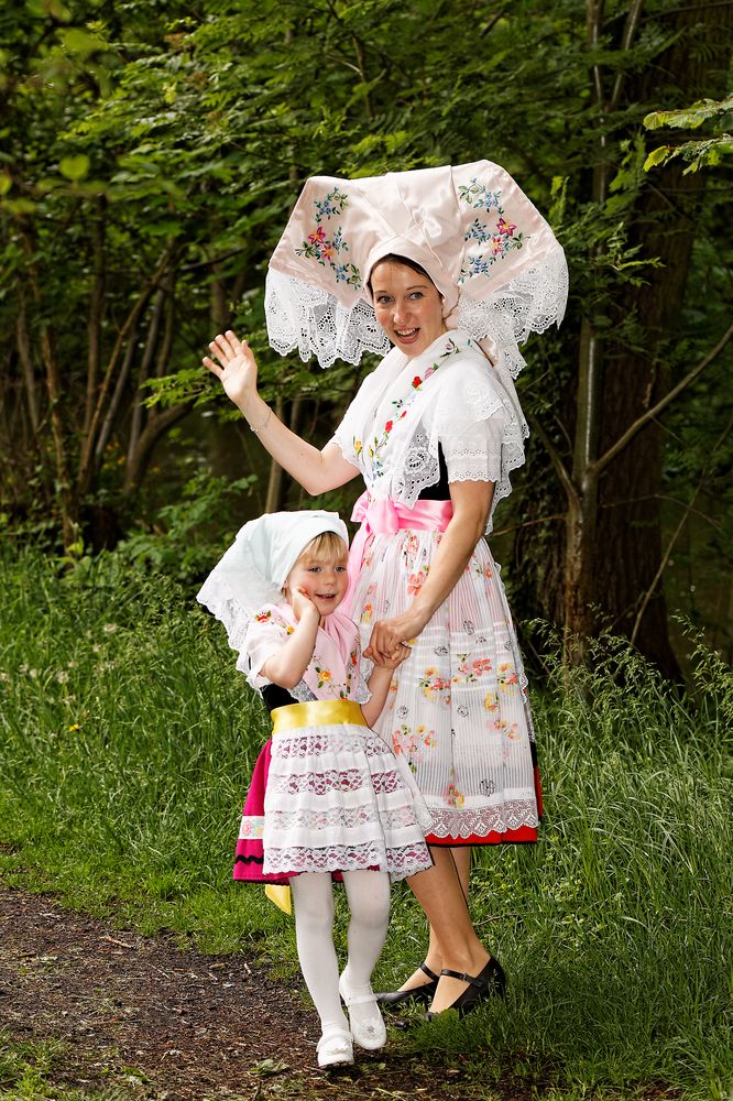SpreewaldTrachten3 Foto & Bild | erwachsene menschen, kinder und erwachsene, trachten spreewald ...