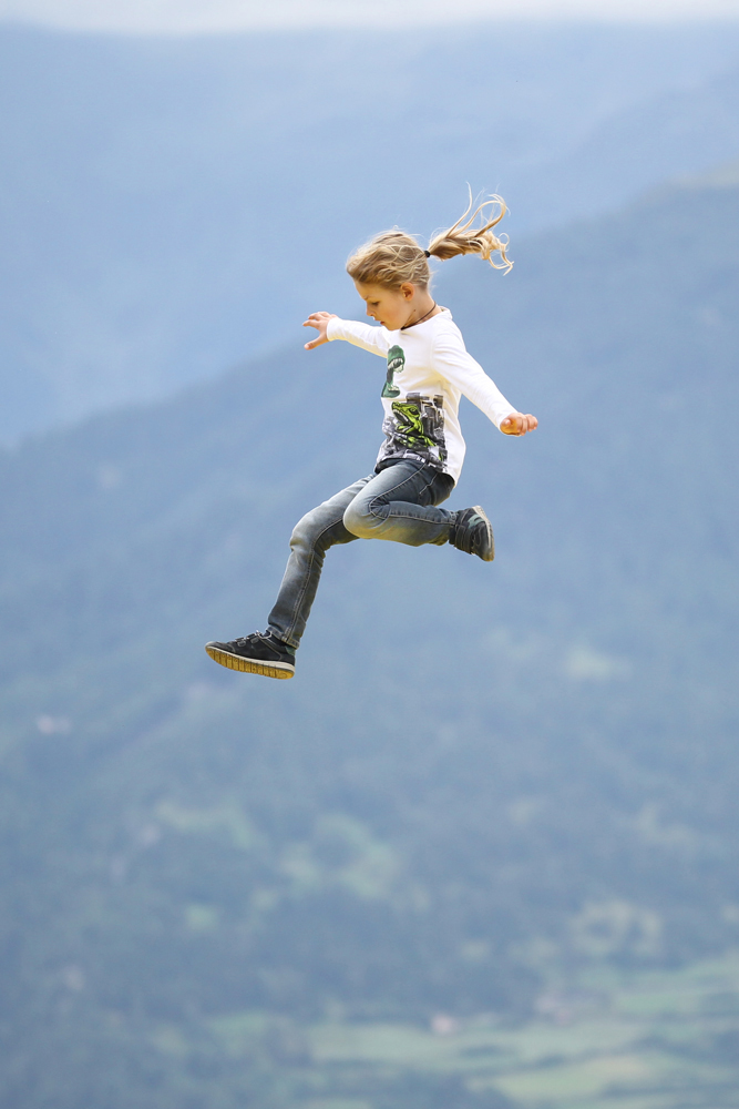 SPRUNG AUS 1845 METERN HÖHE ... Foto & Bild | sport, flugsport ...
