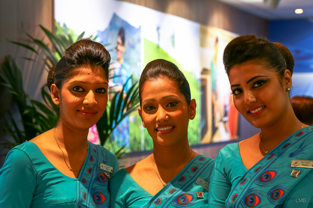 Sri Lankan Cabin Crew Foto & Bild | portrait, portrait frauen, indoor ...