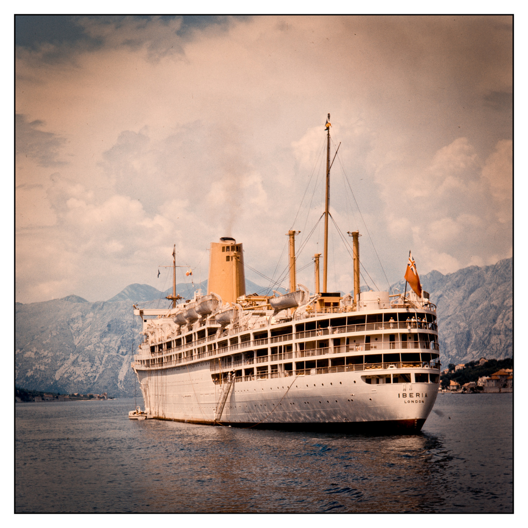 SS Iberia II Foto & Bild | dia, motive, schiffe Bilder auf fotocommunity