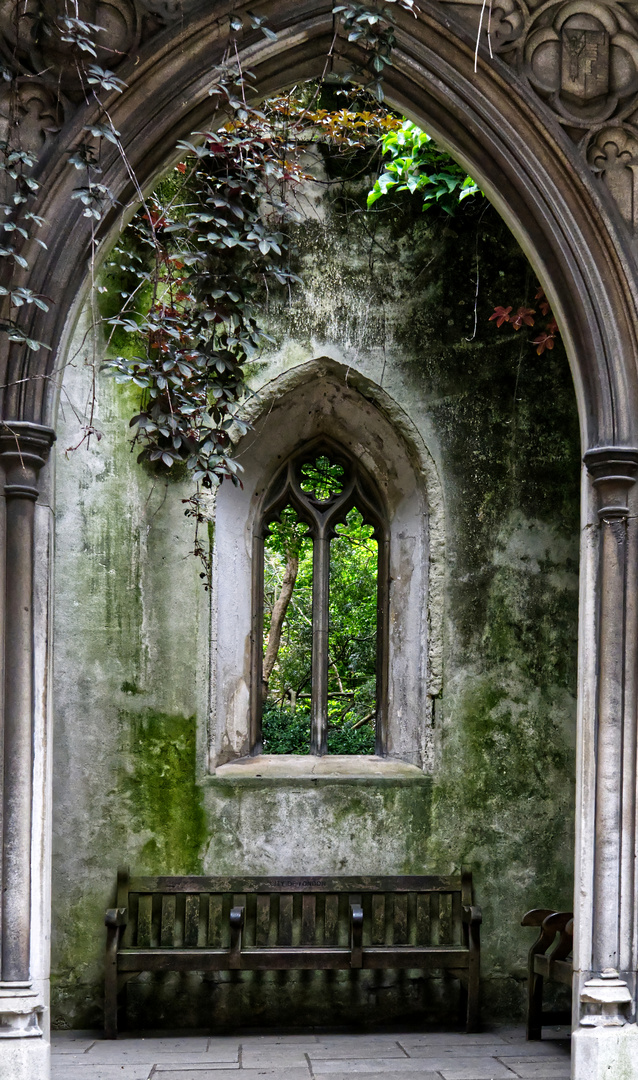 st. dunstan in the east mit durchblick Foto & Bild | architektur ...