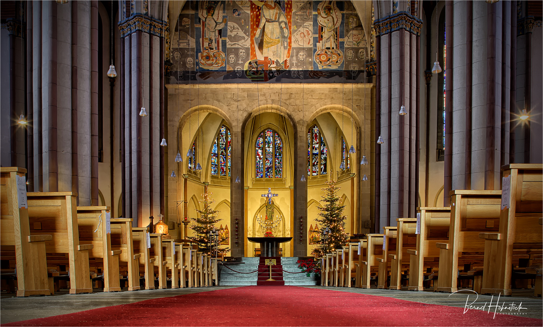 St. Marien zu Neuss .... Foto & Bild | fenster, architektur, ruhe Bilder auf fotocommunity