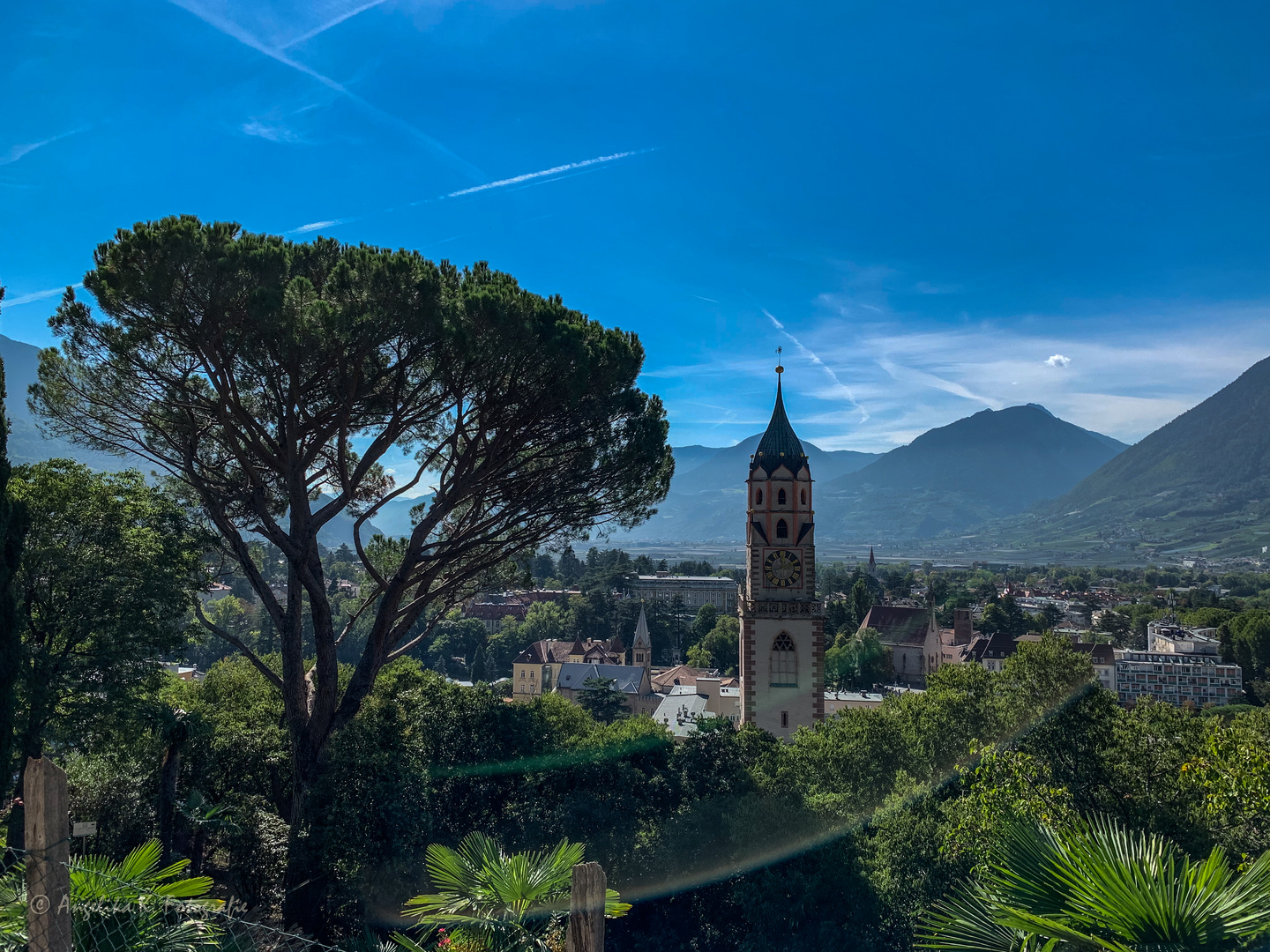 St. Nikolaus Kirche Meran Foto & Bild | architektur, europe, italy ...