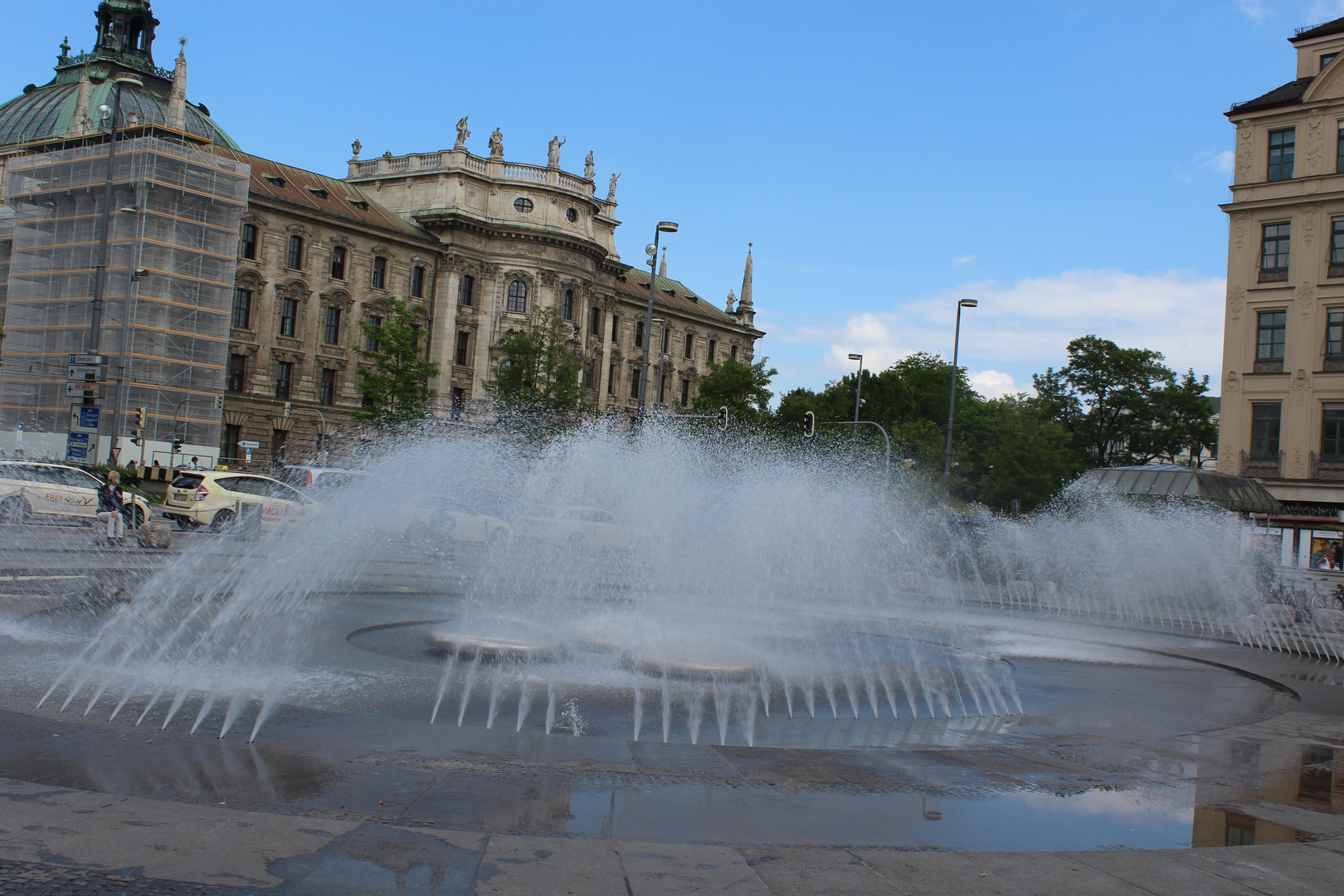 Stachus Brunnen München Foto & Bild | architektur, deutschland, europe ...