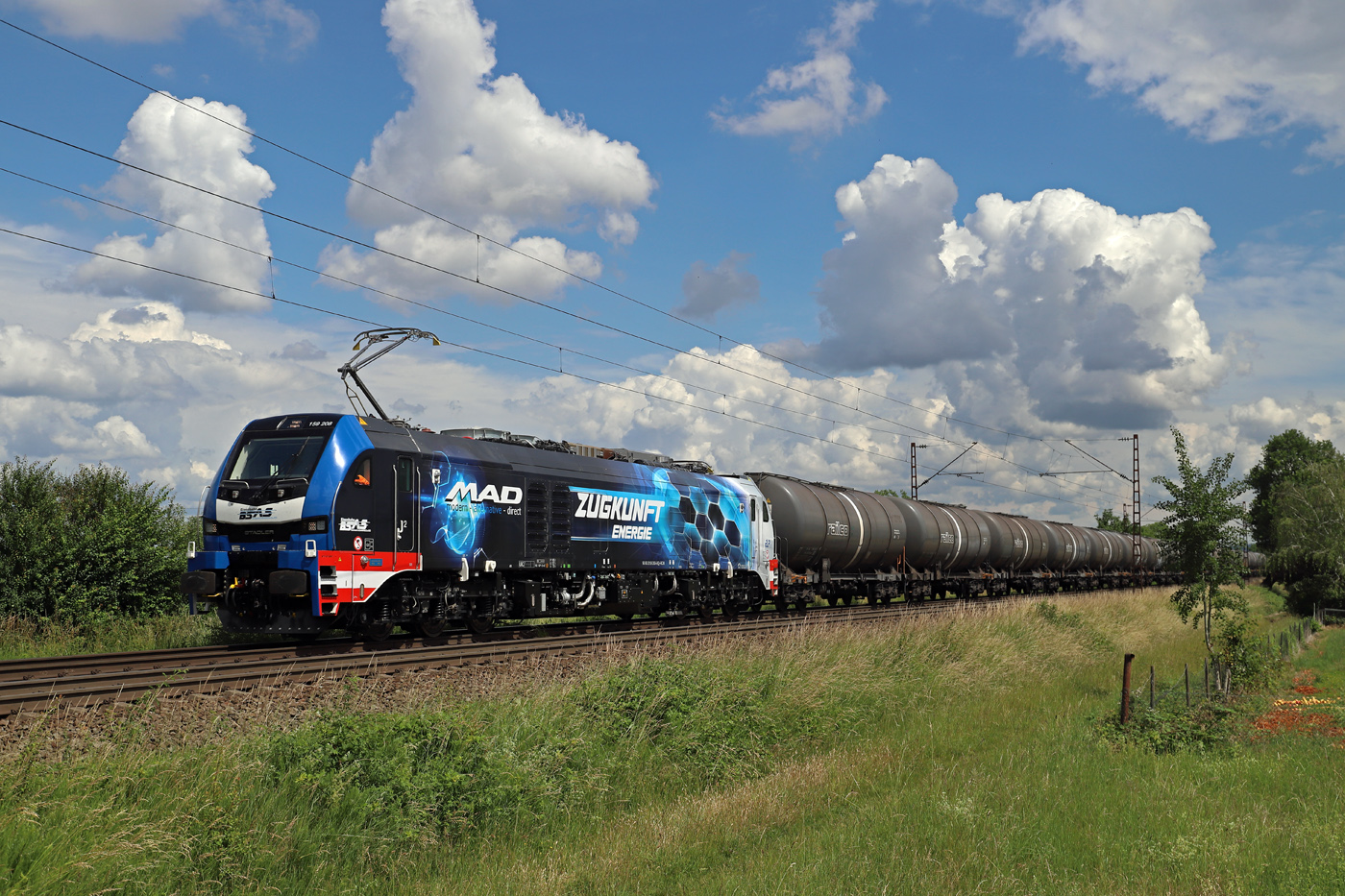 Stadler - EuroDual Foto & Bild | züge, dampf-, diesel- und e-loks ...