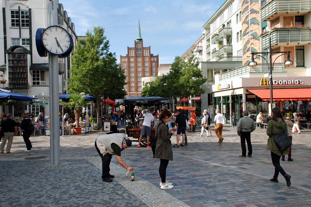 Stadtbild Foto & Bild | street, menschen, arme Bilder auf fotocommunity