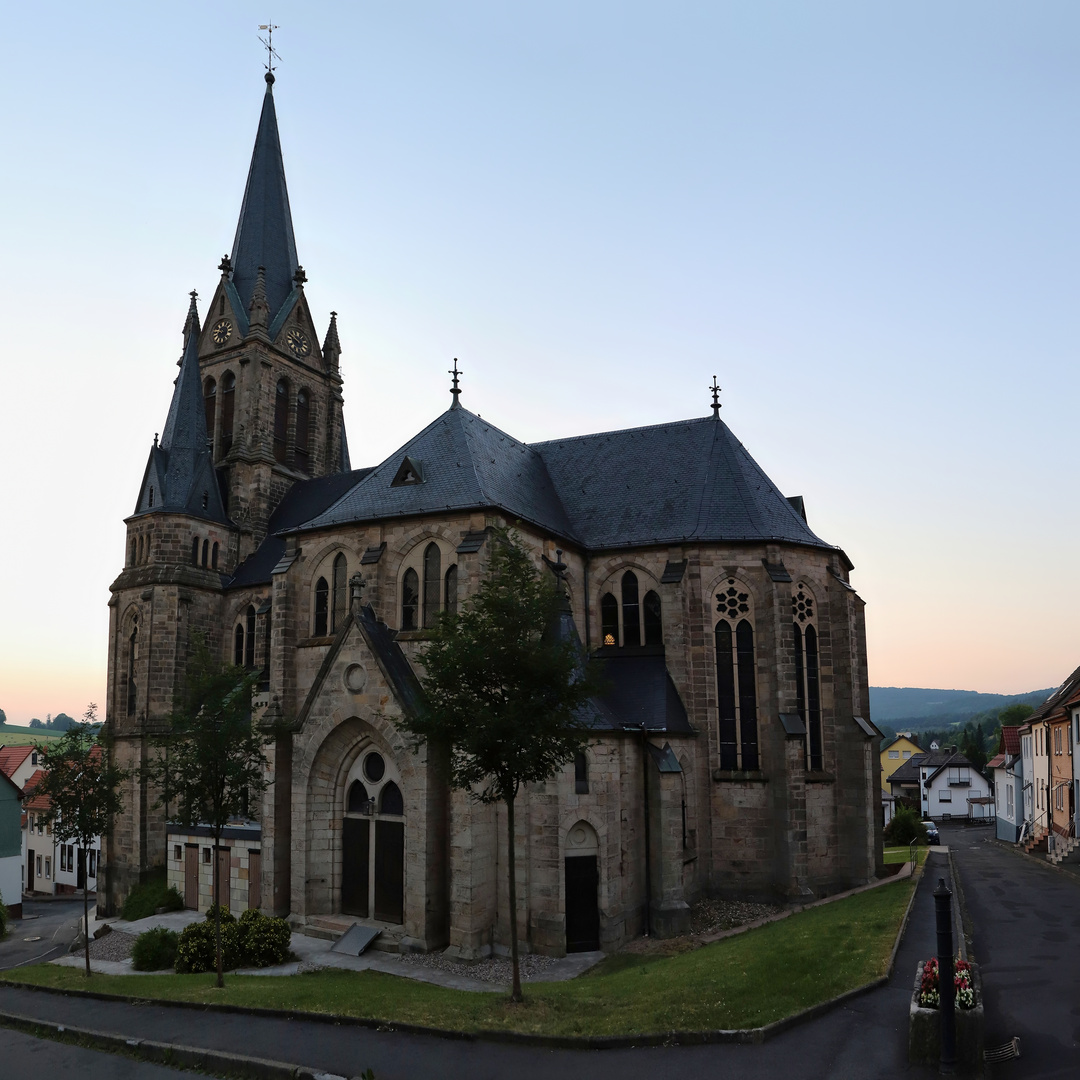 Stadtkirche von Tann (2019_06_26_EOS 6D Mark II_4256_pano_ji) Foto ...